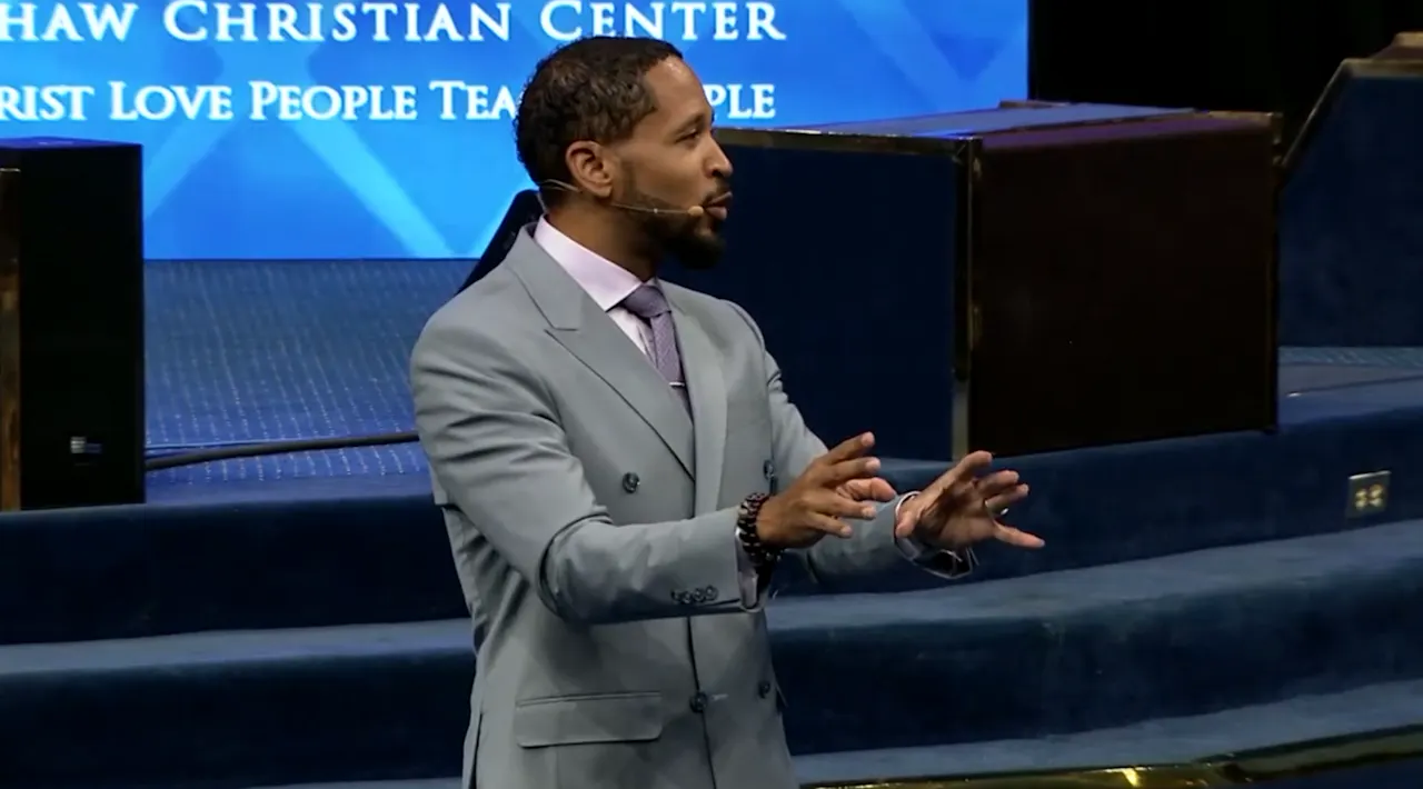 Father's Day Juneteenth - Pastor Fred Price Jr. - 06-19-2022 - Sunday ...