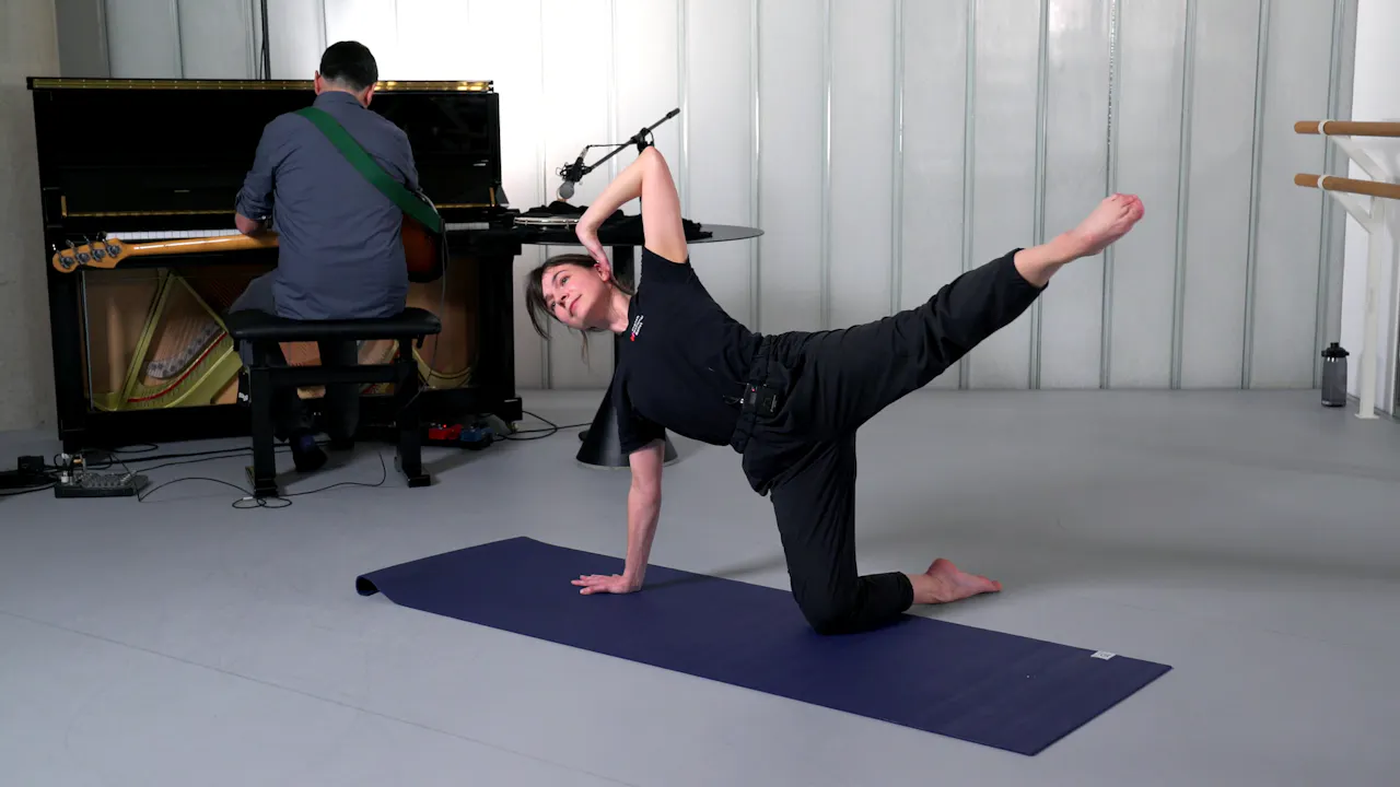 Ballet Fit with Lucy Lowndes | 3 - Ballet Fit with Lucy Lowndes - English National Ballet | ENB ...