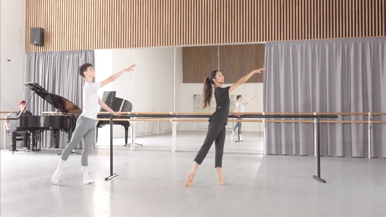 Ballet with Sarah Kundi | 1 (Beginner-Improver) - Ballet with Sarah Kundi - English National ...