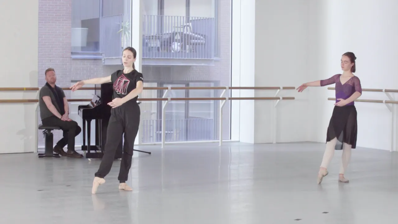 Ballet with Nicky Henshall | Centre (Beginner) - Ballet with Nicky Henshall - English National ...