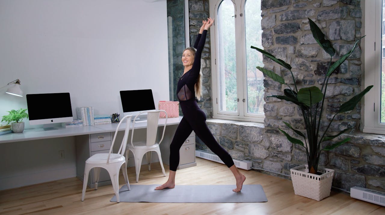 Desk Workout: Brain Activation & Blood Flow Stimulation - Desk Workout ...