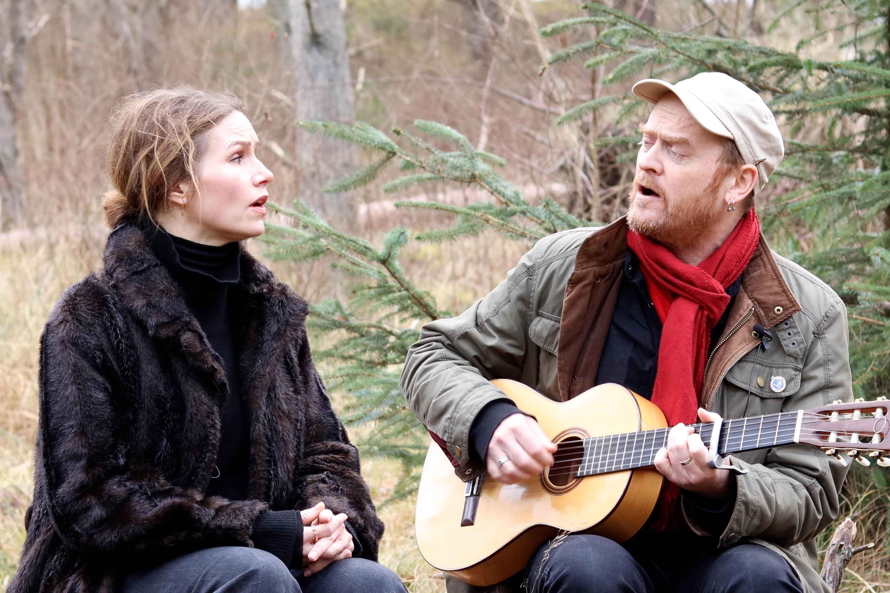 James Yorkston & Nina Persson - Folk On Foot