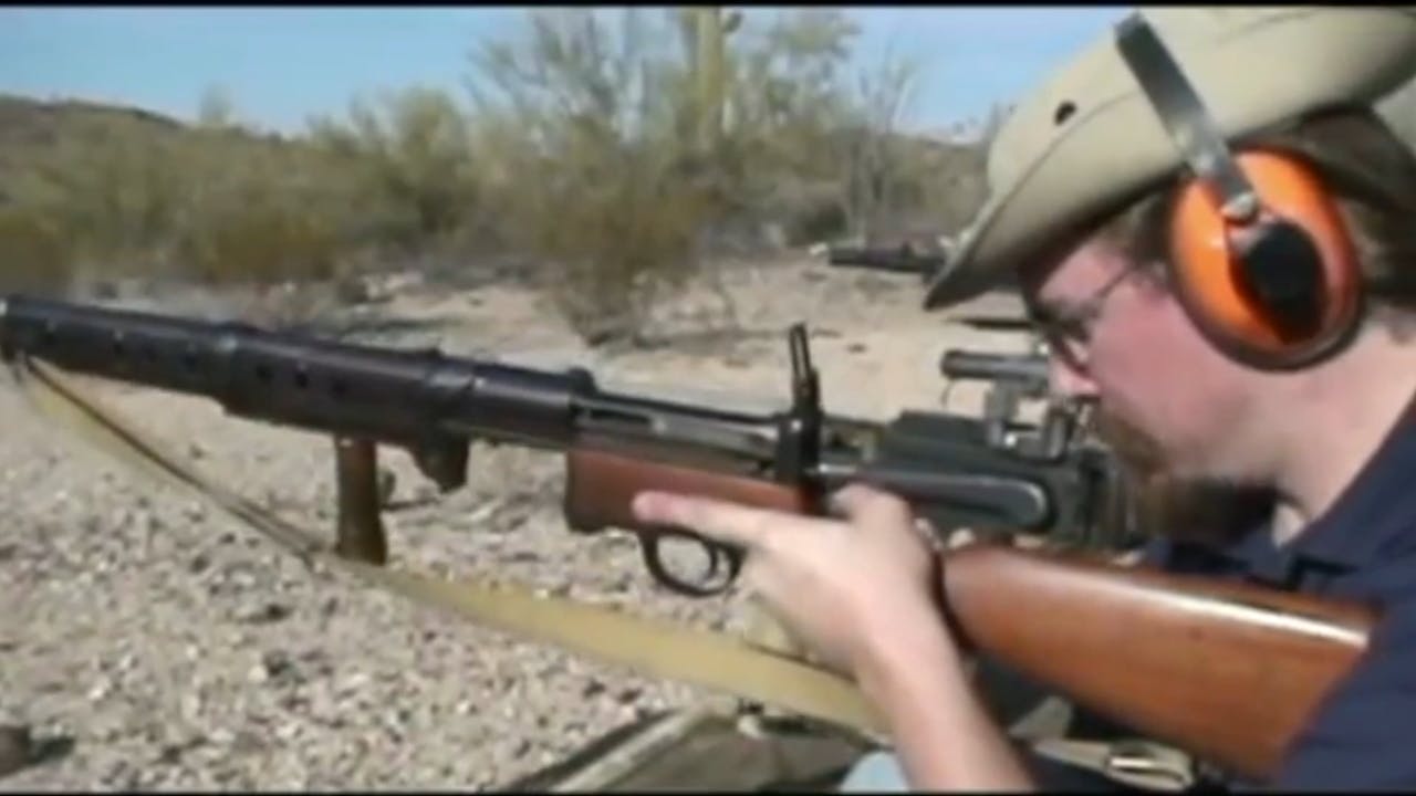 Farquhar Hill: Britain's WW1 Semiauto Rifle - History of Weapons & War
