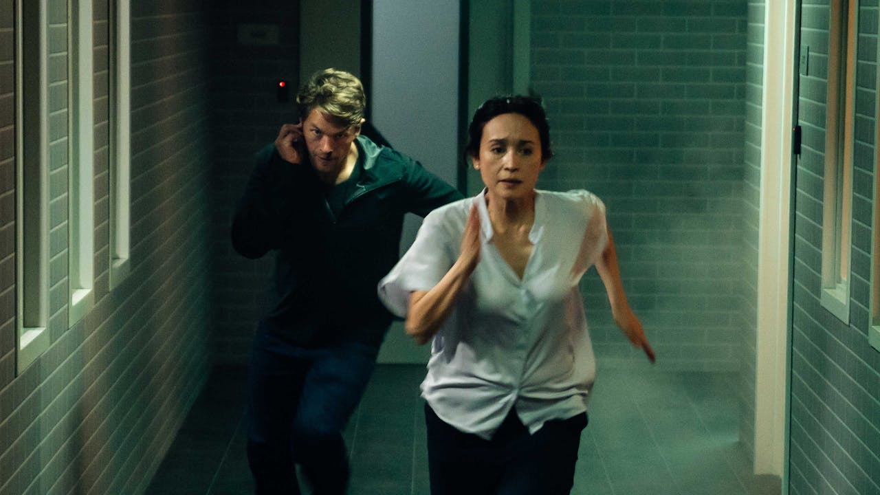 Agent Hamilton: Shadow World, Part 1 - Season 2 - MHz Choice