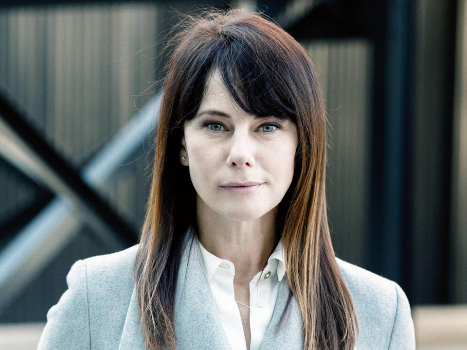 Waterfront: Episode 04 - Season 1 - MHz Choice