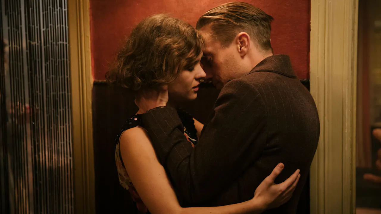 Babylon Berlin (Dubbed): Episode 09 - Season 3 - MHz Choice
