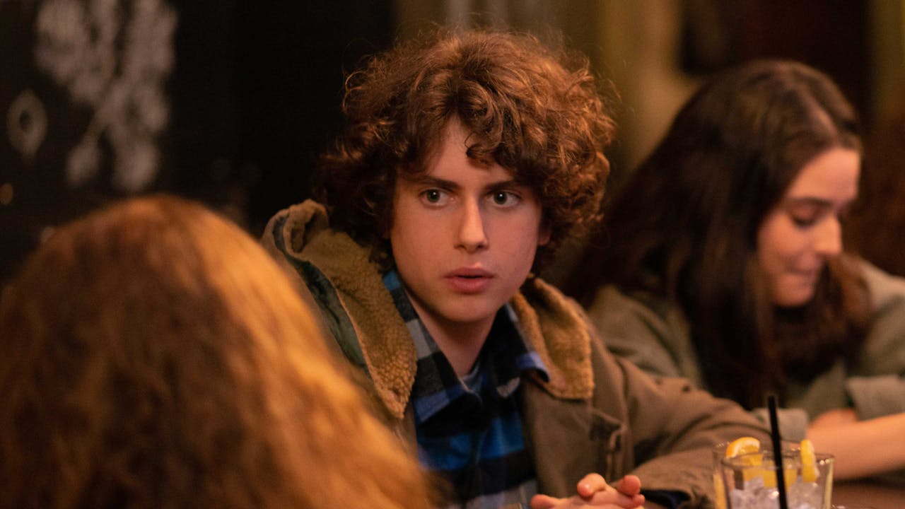 Swan Company: In War for Love - Season 2 - MHz Choice