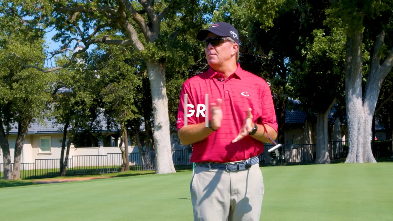 Quick Tips - Hands Leading - Putting - Graves Golf On-Demand