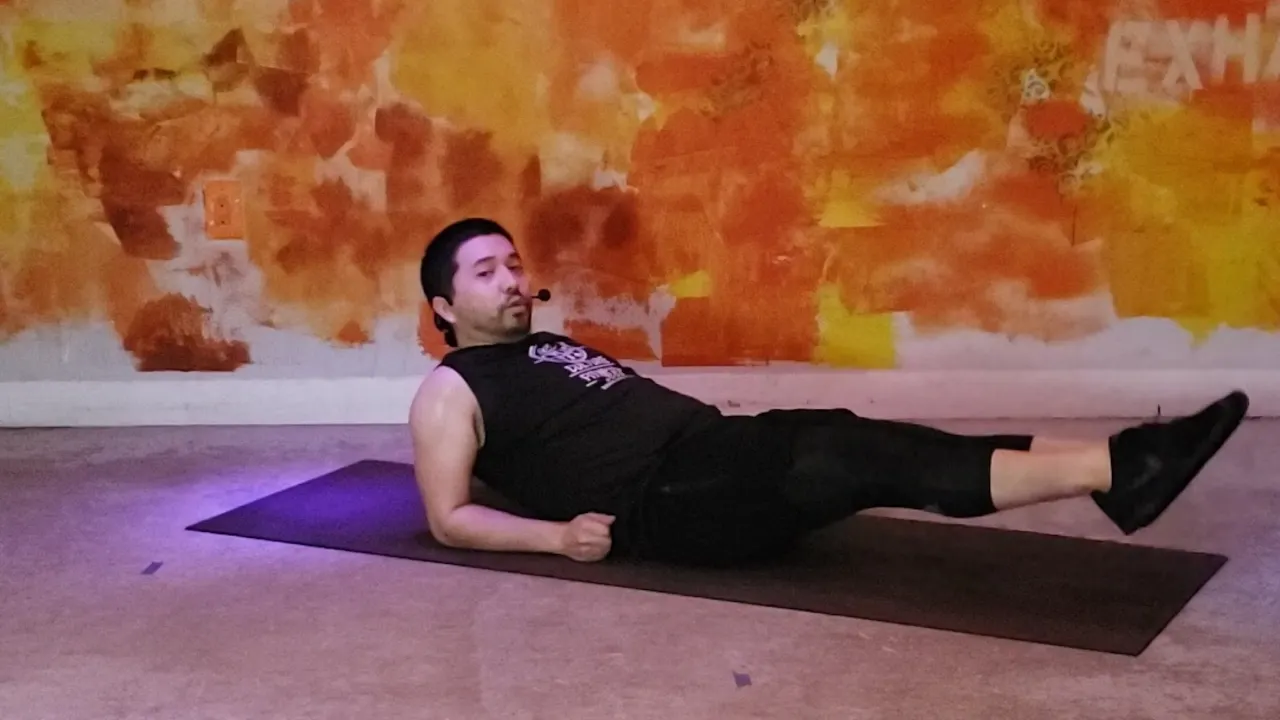 5 min Abs with Alex - Tone - Harlem Cycle at Home