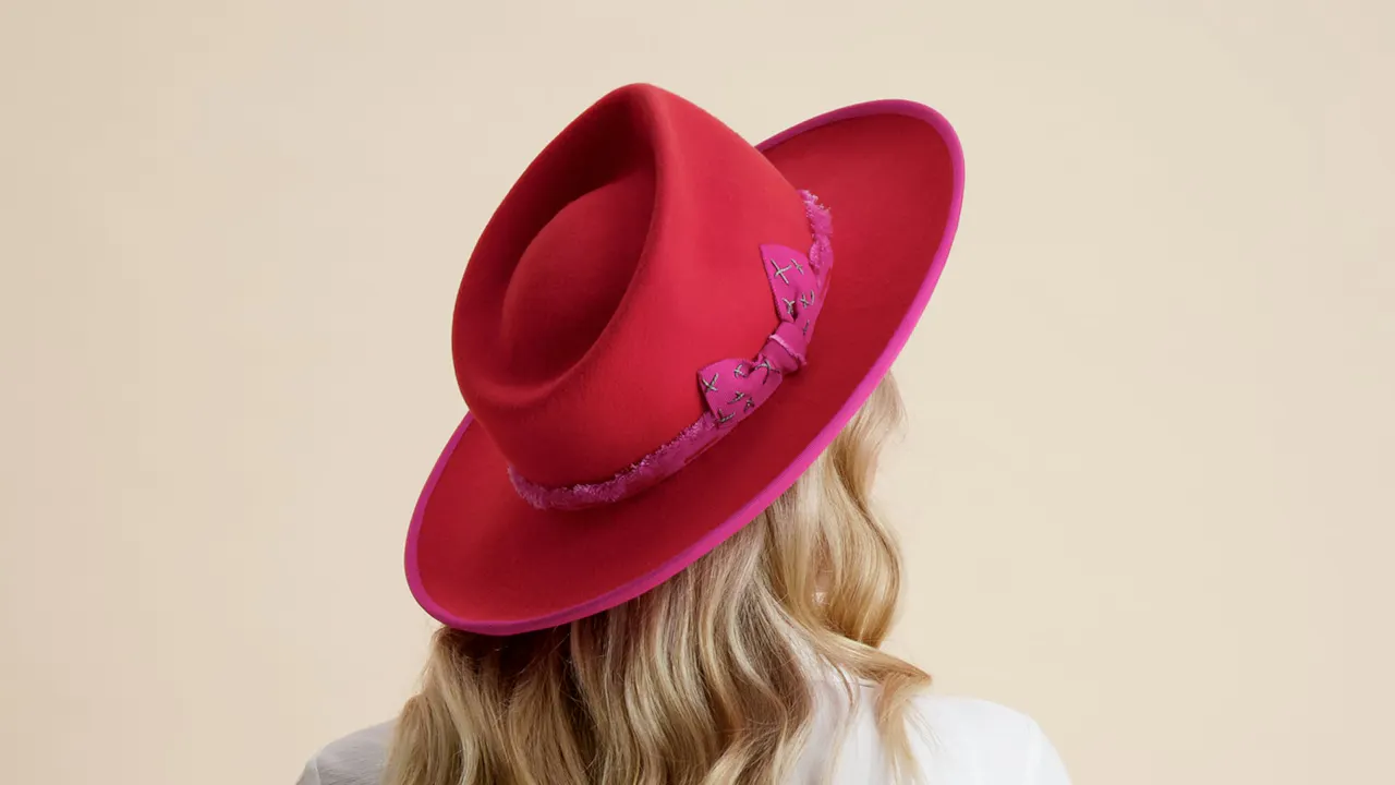 Open Crown Shaping - Classic Statement Hats Course - Hat Academy Studio＋