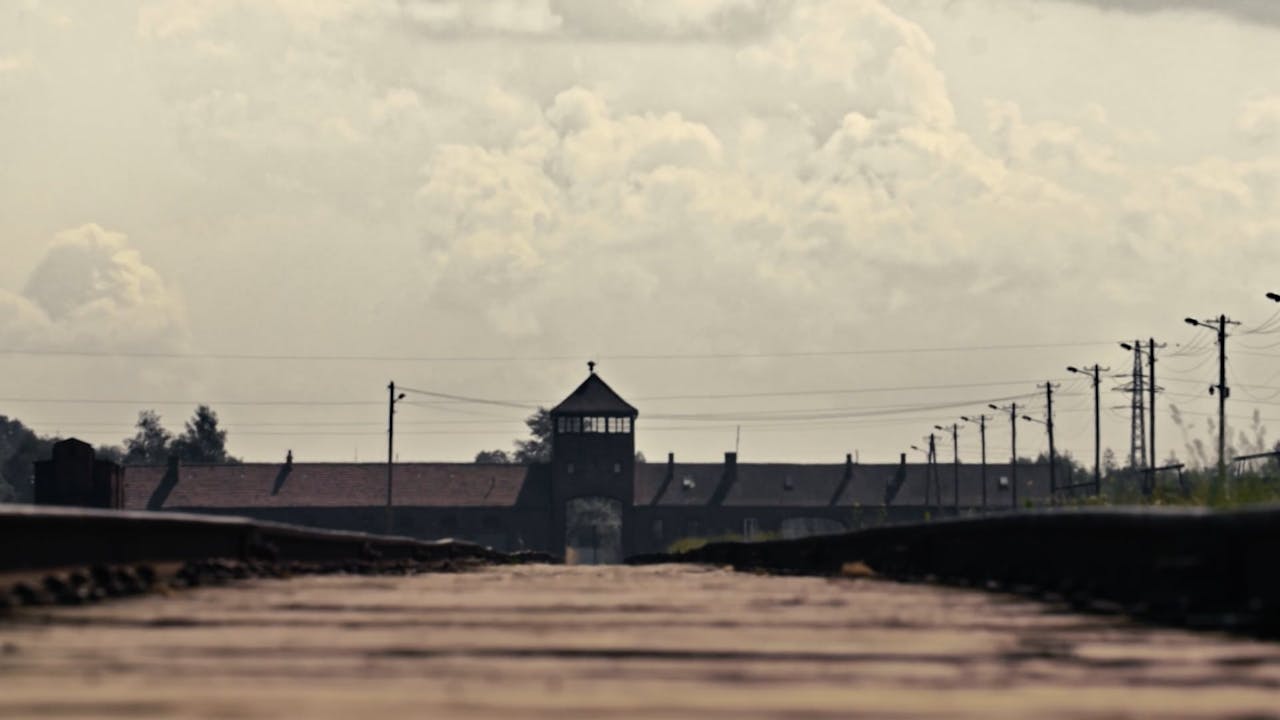 Auschwitz in 33 Objects Episode 1 - History Hit