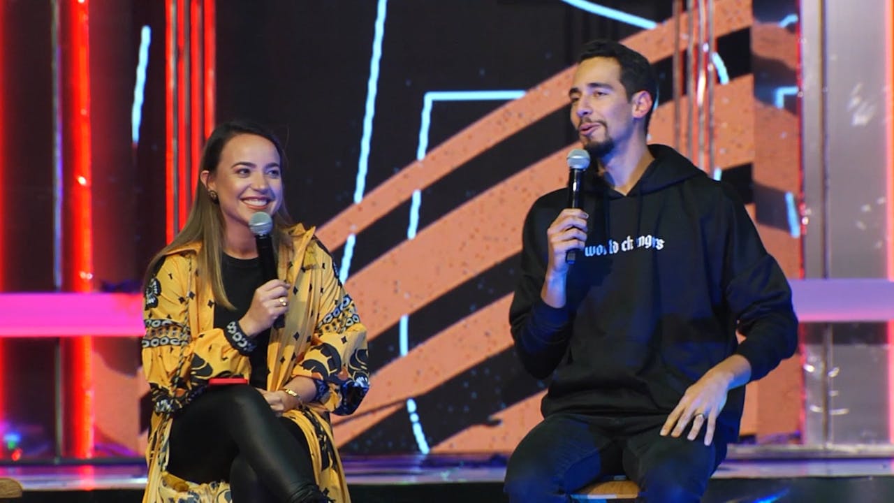 Panel: What is the Gospel? - Pastors Lau and Sara Guerra - G12TV