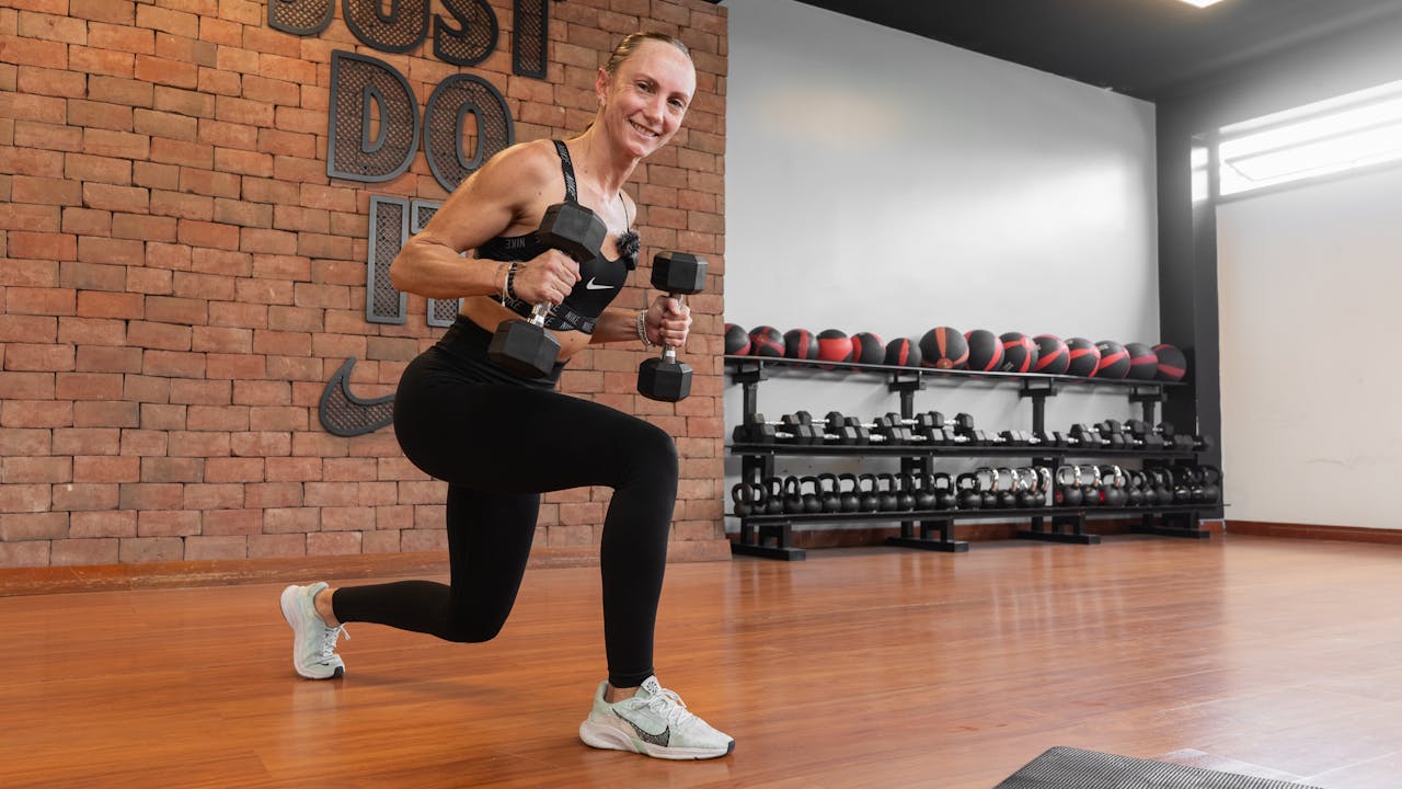 SEMANA 02 | Día 01 | FULL BODY HIIT con Ariane Vicich - KO90: ENERO ...