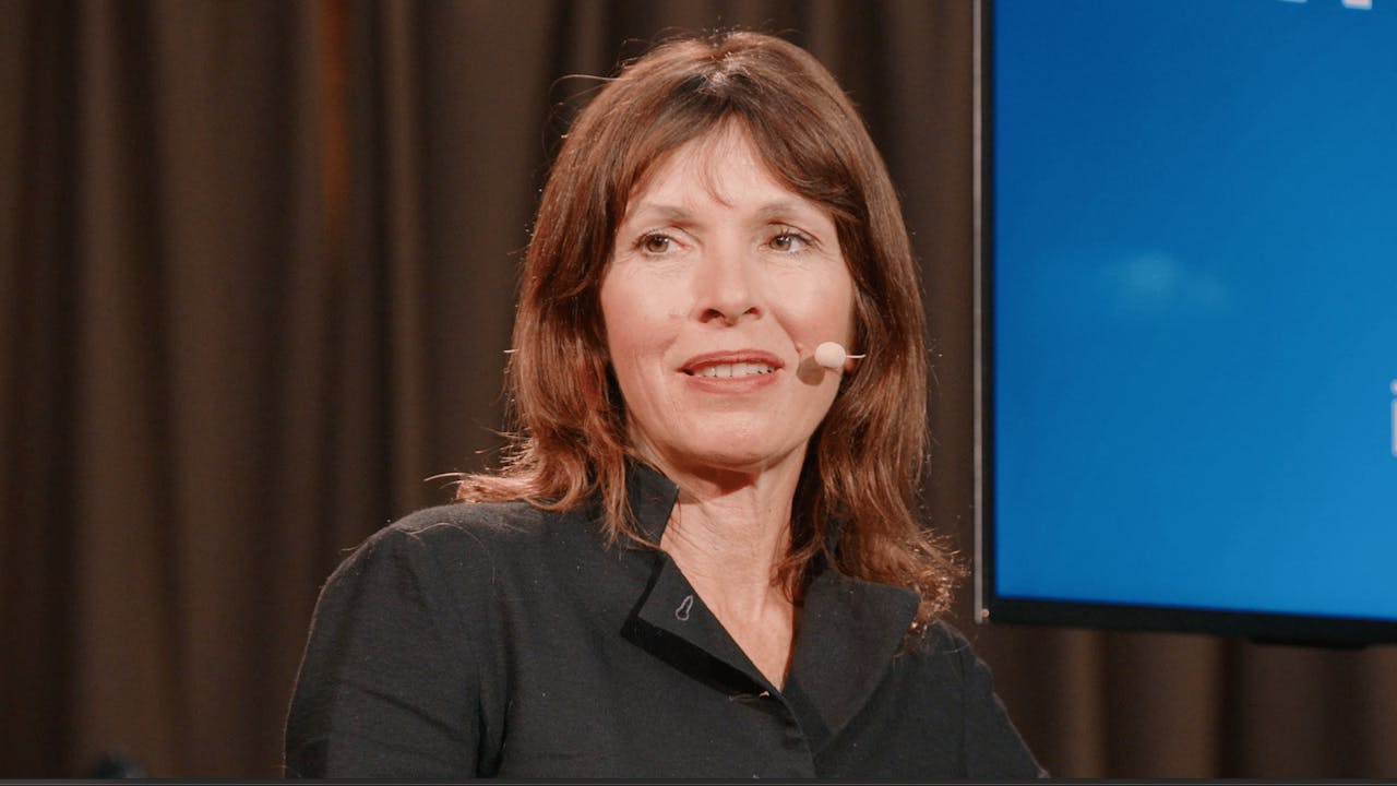 Rachel Cusk on Art, Womanhood and Redefining Fiction - Intelligence Squared