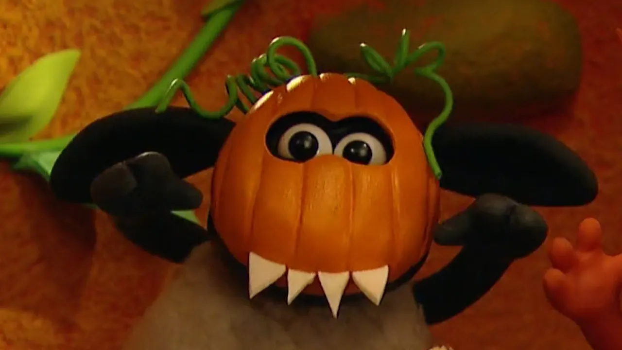 Timmy Time Halloween: Timmy gets Spooked | Sweet Dreams Timmy ...