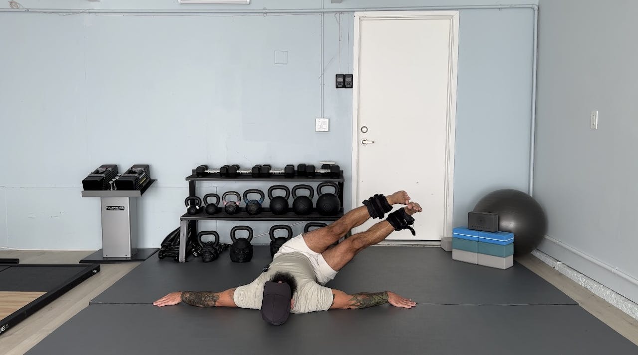 Short Class 150: Advanced Full Body Circuit - Kinstretch with Beard