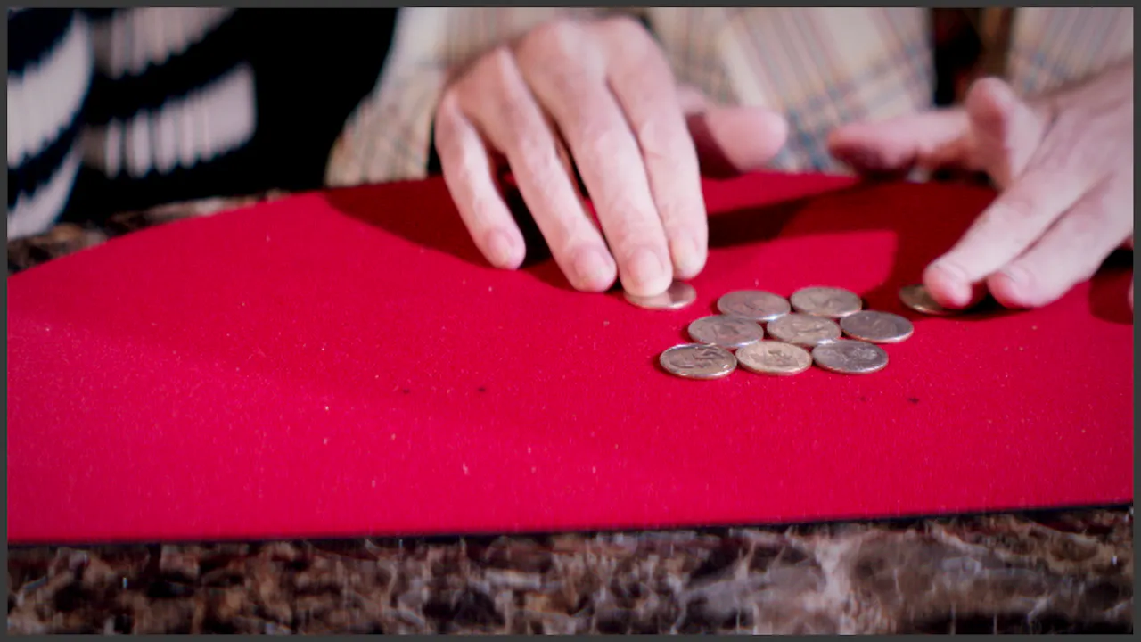 Trig Coins - Master Magic Tricks