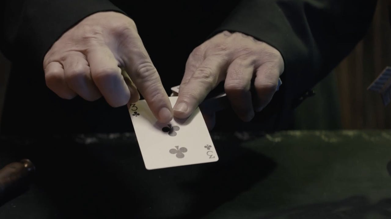 Shocking Reversed Cards - Master Magic Tricks by Magic Makers