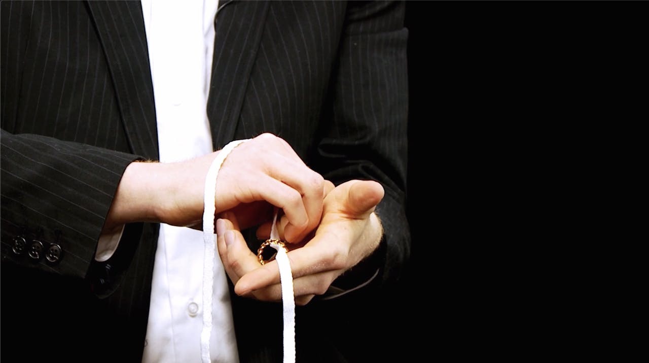 Finger Ring Off Shoelace - Master Magic Tricks by Magic Makers
