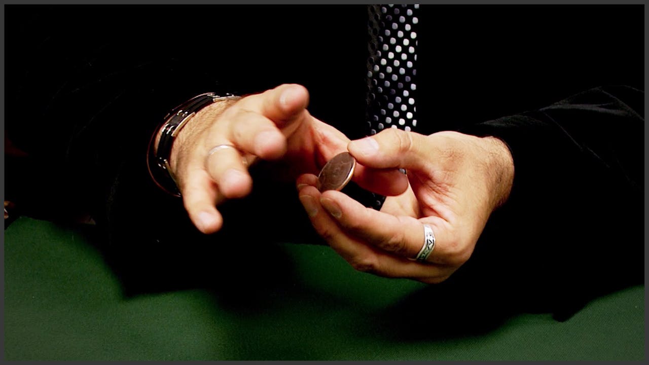 Spider Vanish - Master Magic Tricks