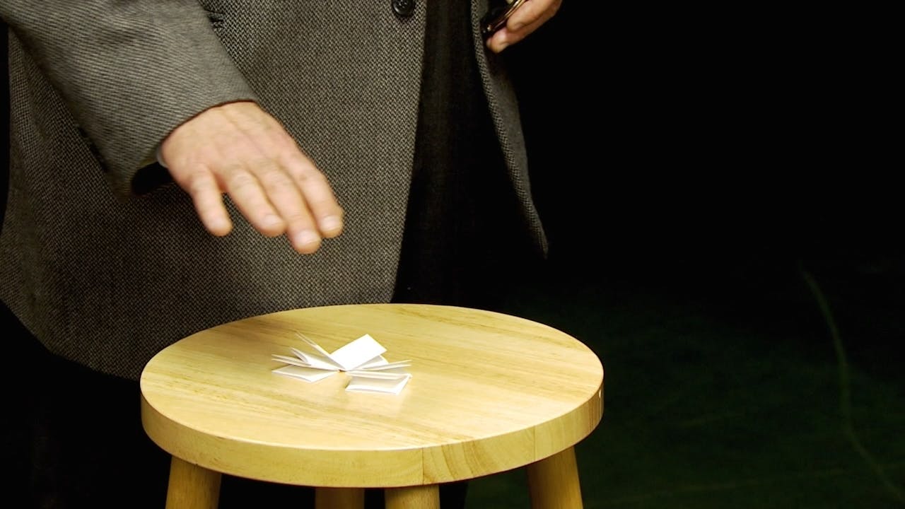 Birthday Billet Secret - Master Magic Tricks