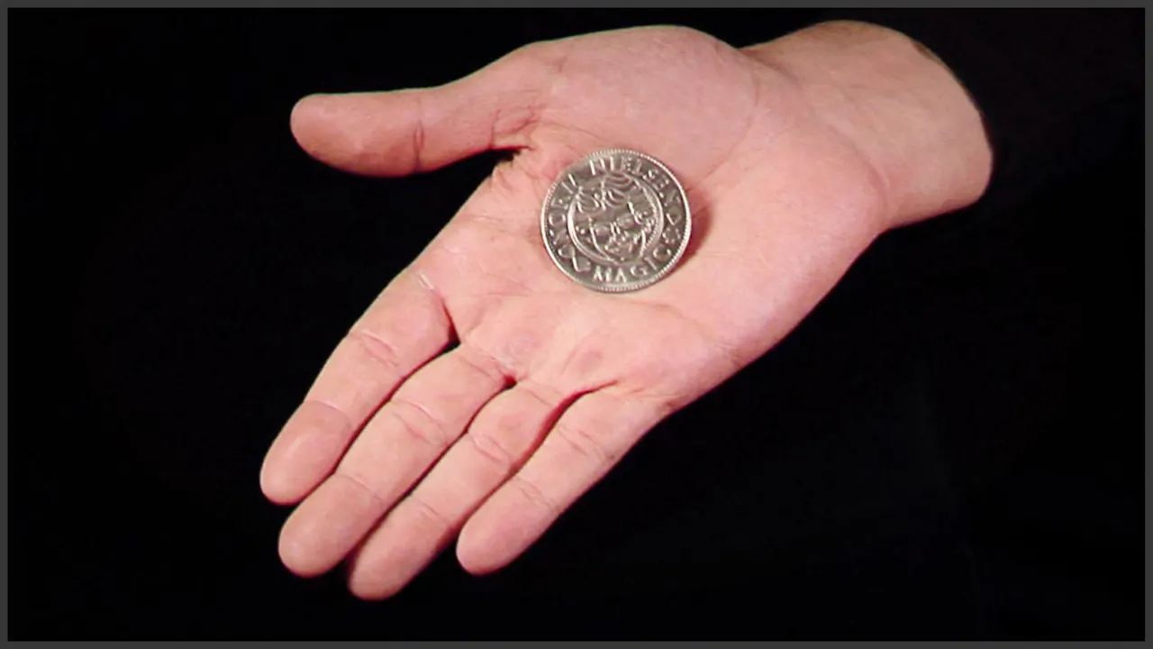 Flat Palm - Master Magic Tricks