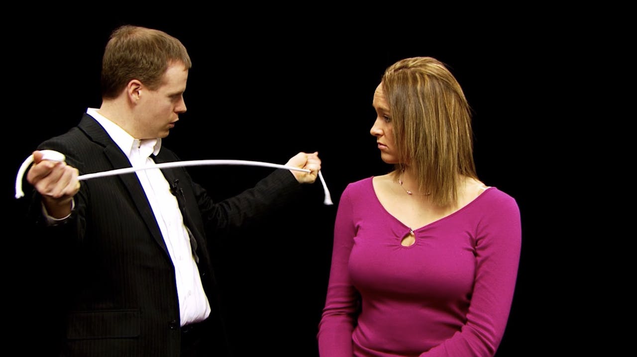 Stretching the Rope - Master Magic Tricks by Magic Makers