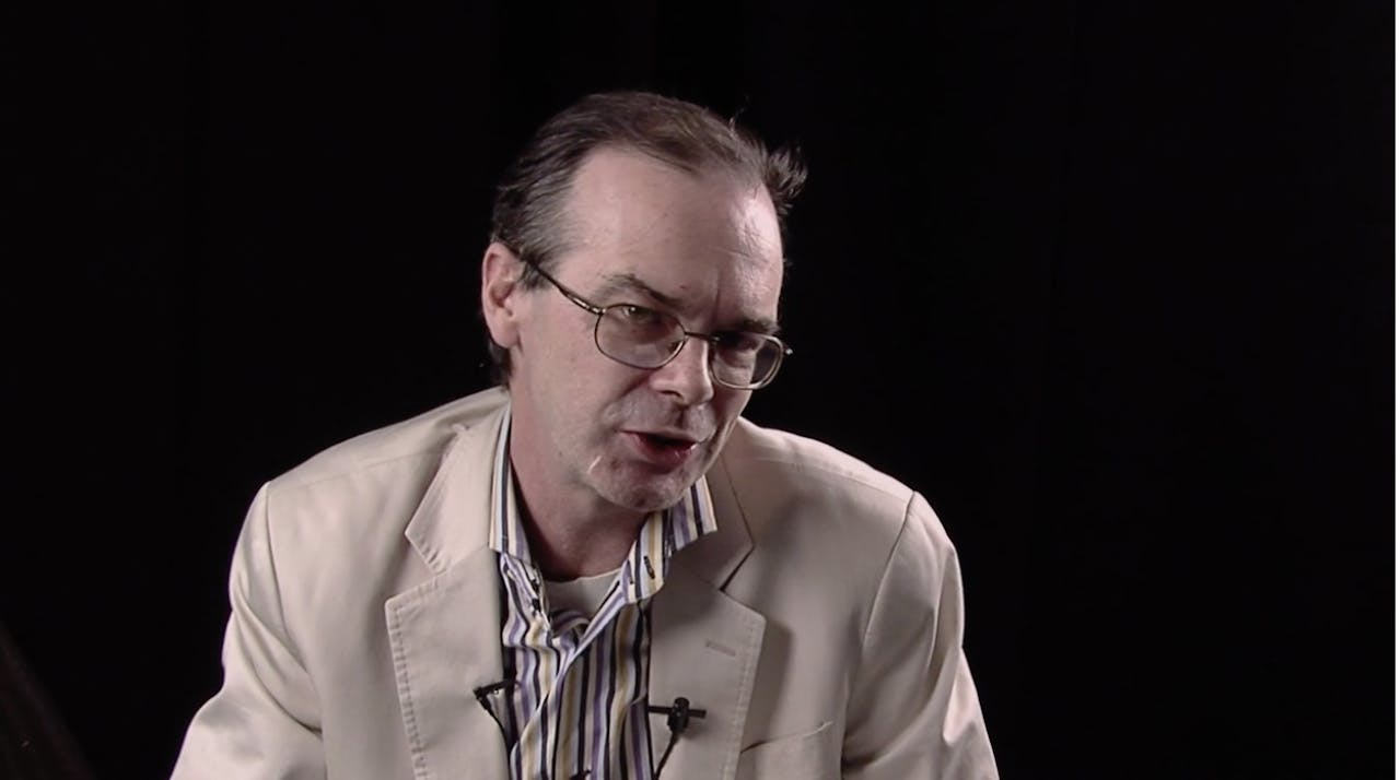 Double Back Card Switch - Master Magic Tricks by Magic Makers