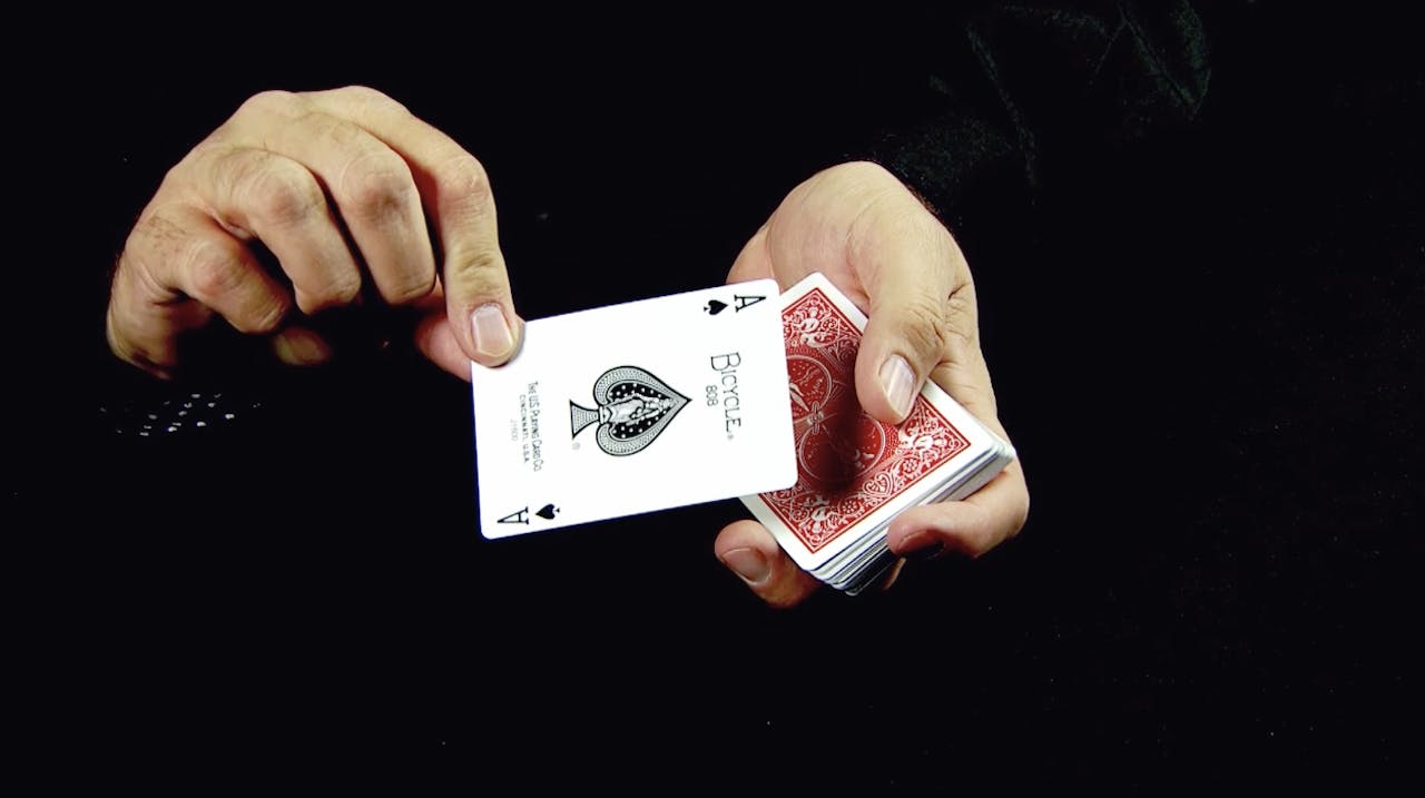 False Cut - Master Magic Tricks by Magic Makers