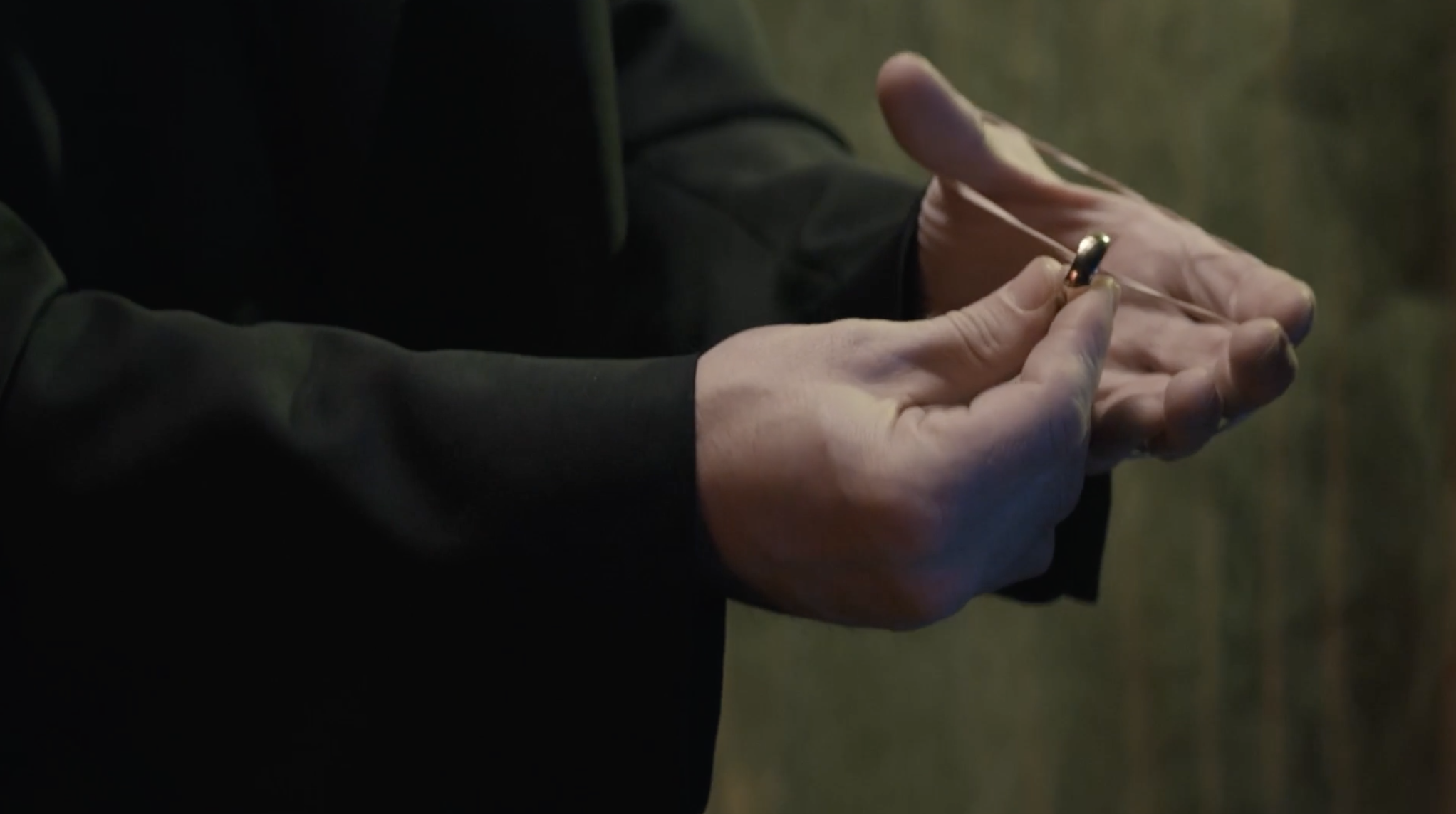 Houdini Ring Escape - Master Magic Tricks by Magic Makers