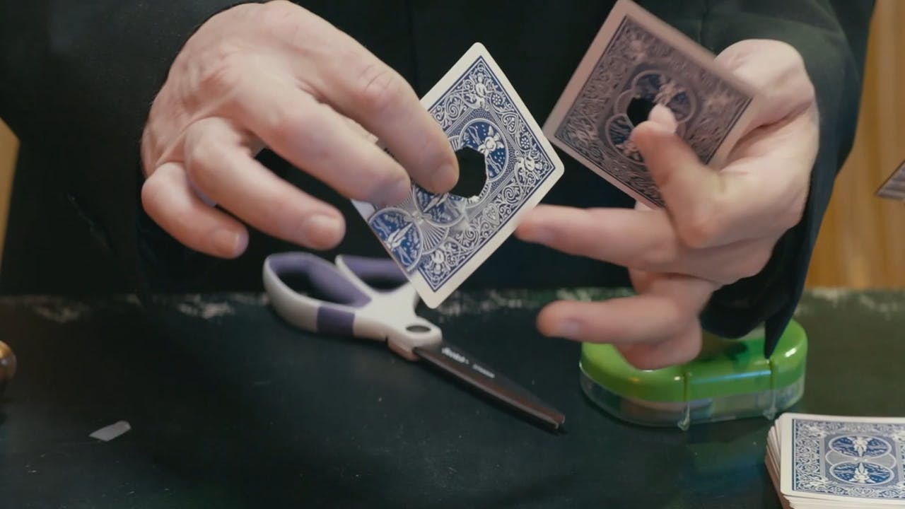 Lightning Fast Snap Change Explanation - Master Magic Tricks