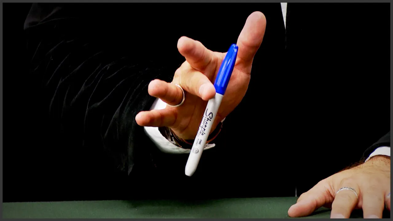 Floating Pen - Master Magic Tricks