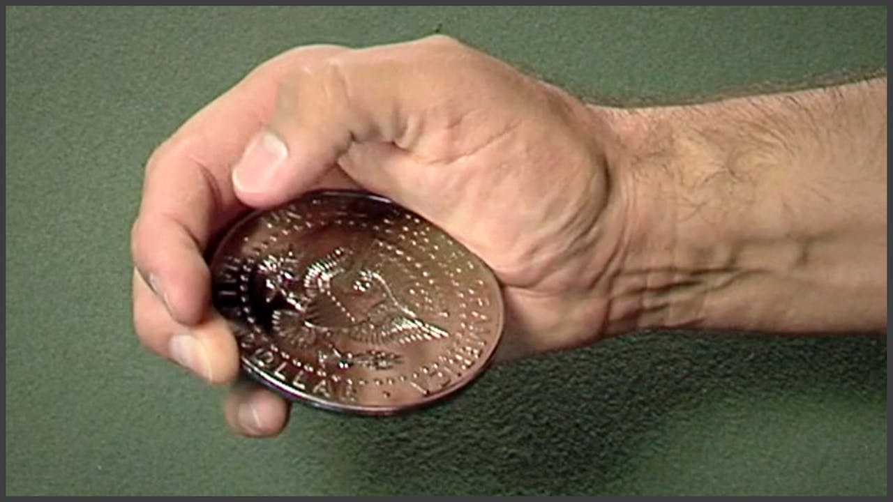 Curl Palm - Master Magic Tricks