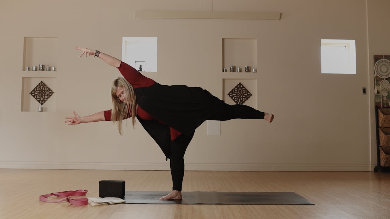 Side body lateral line - Moonglow Yoga Streaming Classes