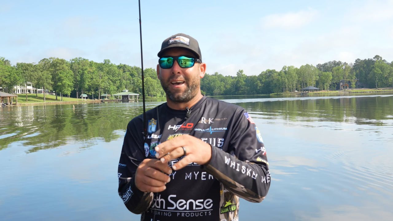 Mastering the Carolina Rig with Lee Livesay • On the Bow - Mossy Oak GO