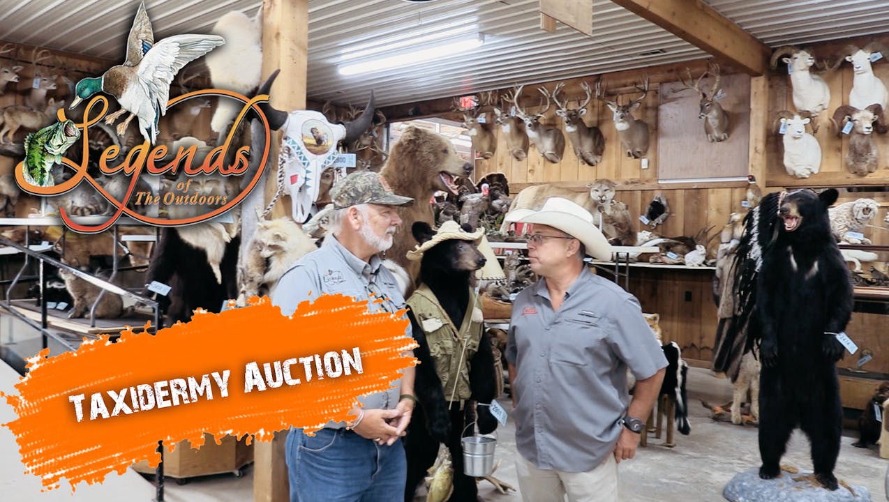 Late Season Kansas Bucks • Legends of the Outdoors - Season 1 - Mossy ...