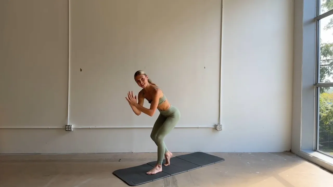 30 Minute No Equipment Full Body Tone 172 - Move Club