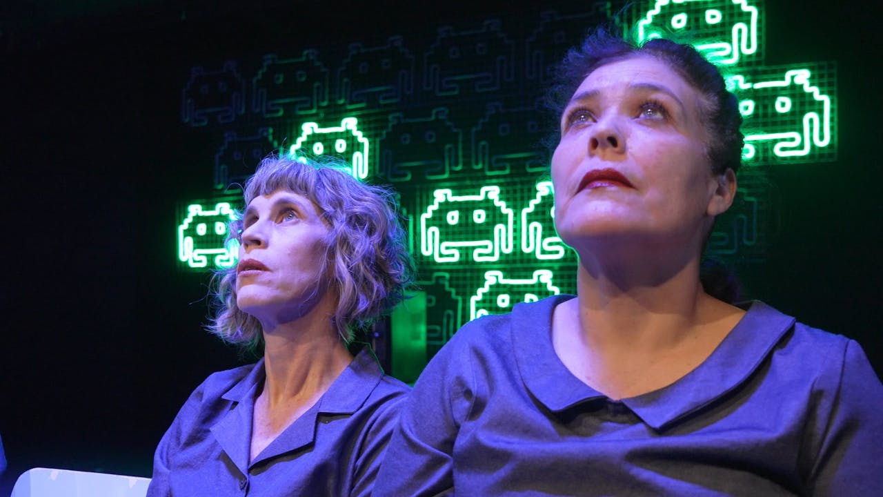 Space Invaders | Trailer - Teatroamil tv