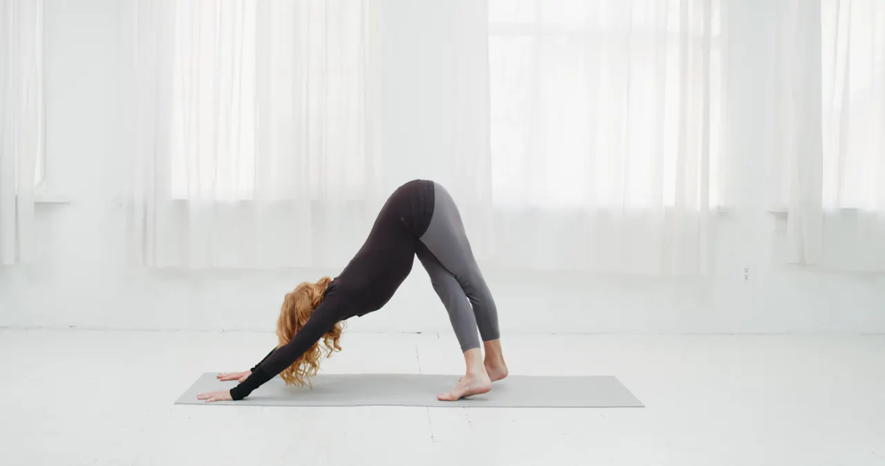Movement Class Sequence with Kate | Yoga Dance Class (15 Mins ...