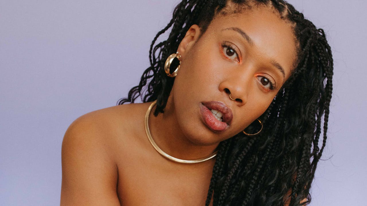 Meet the Director: Aisha Evelyna ("Alex") - NoBudge