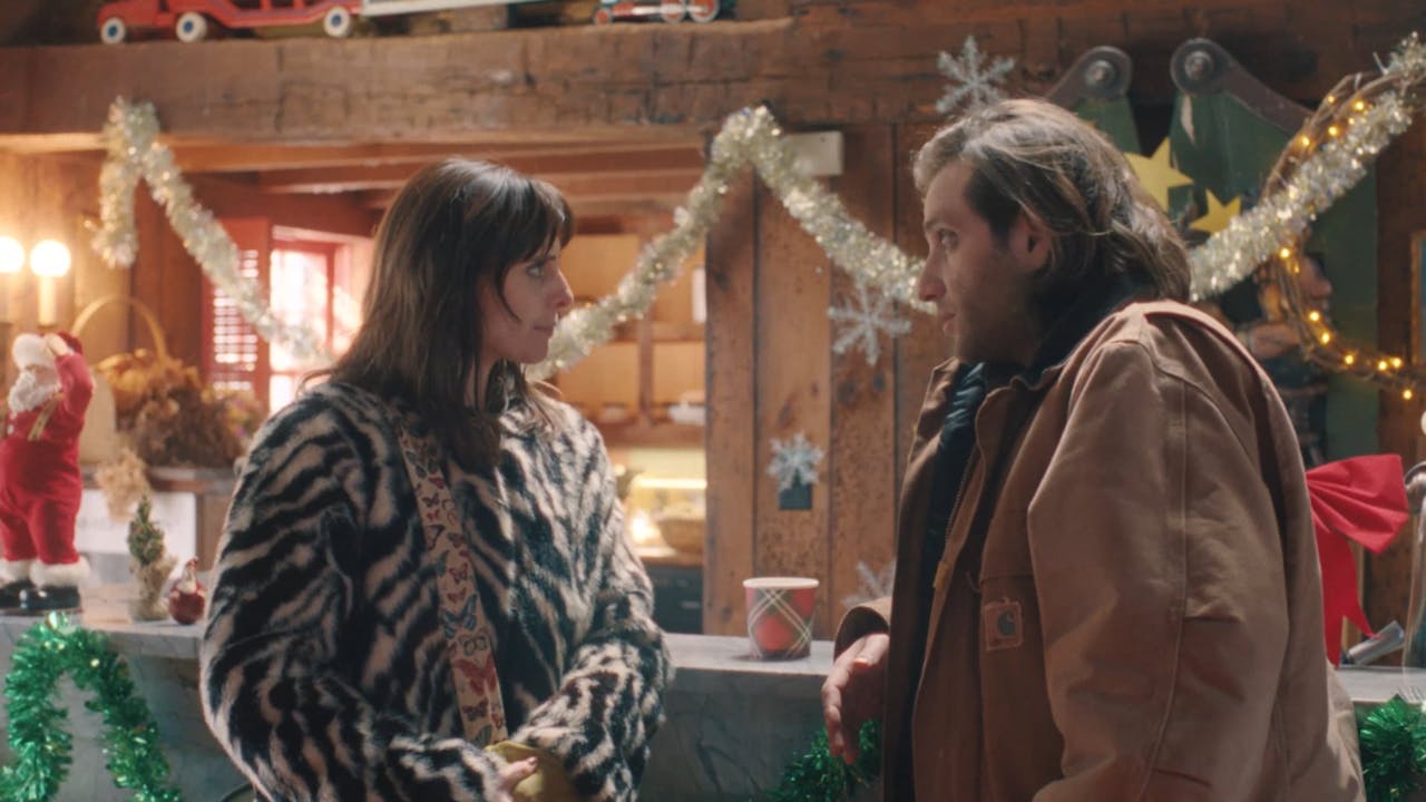 Carmen & Moony - NoBudge