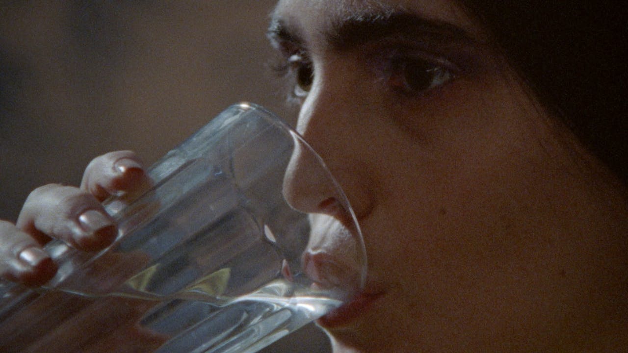 Trailer | Blue Light - NoBudge