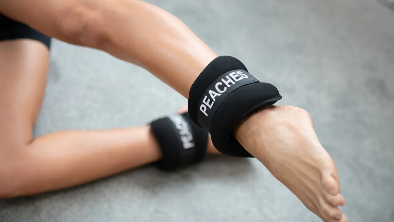 Mon 21/9 6:30am AEST | Pilates With Bec - Peaches Pilates Online