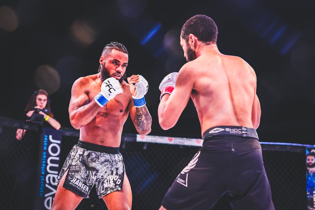 Lee Fragoso vs Josh Howell-Gomez - Peak Fighting On Demand