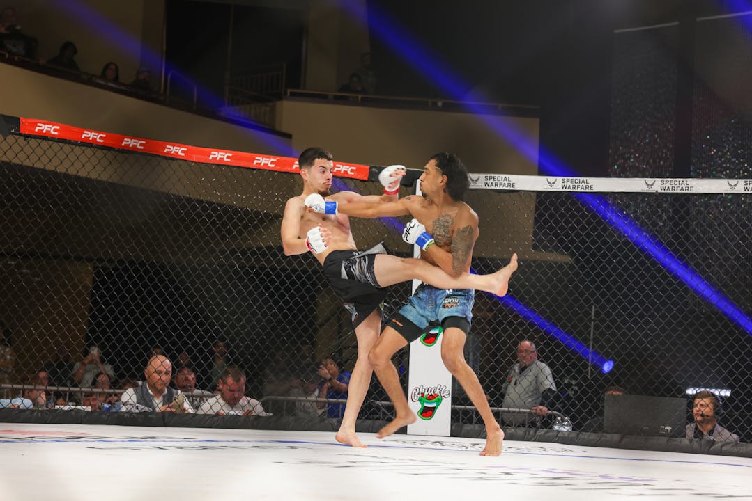 Cristian Vasquez vs Jesus Ceniceros - Peak Fighting On Demand