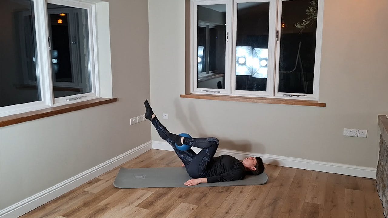 Level 3 Ball Class, with Kirsten - Ball Classes - Pilates at Home