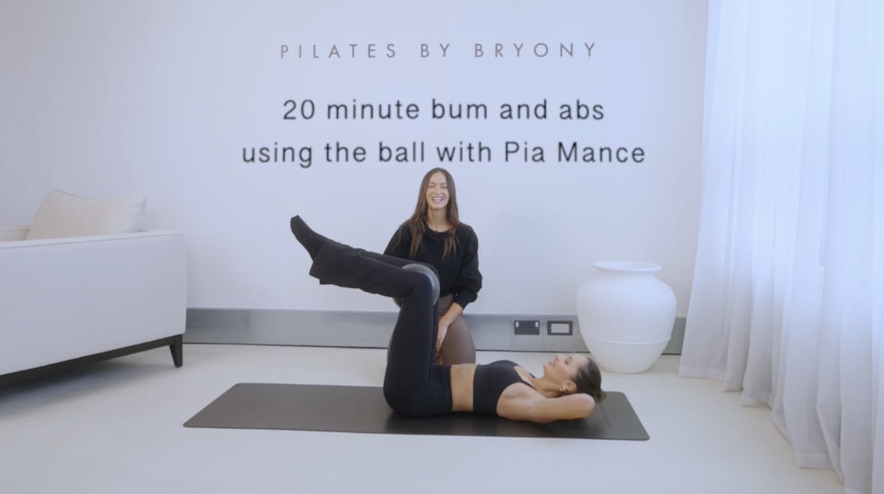 20 minute bum and abs using the ball with Pia Mance - Pilates By Bryony