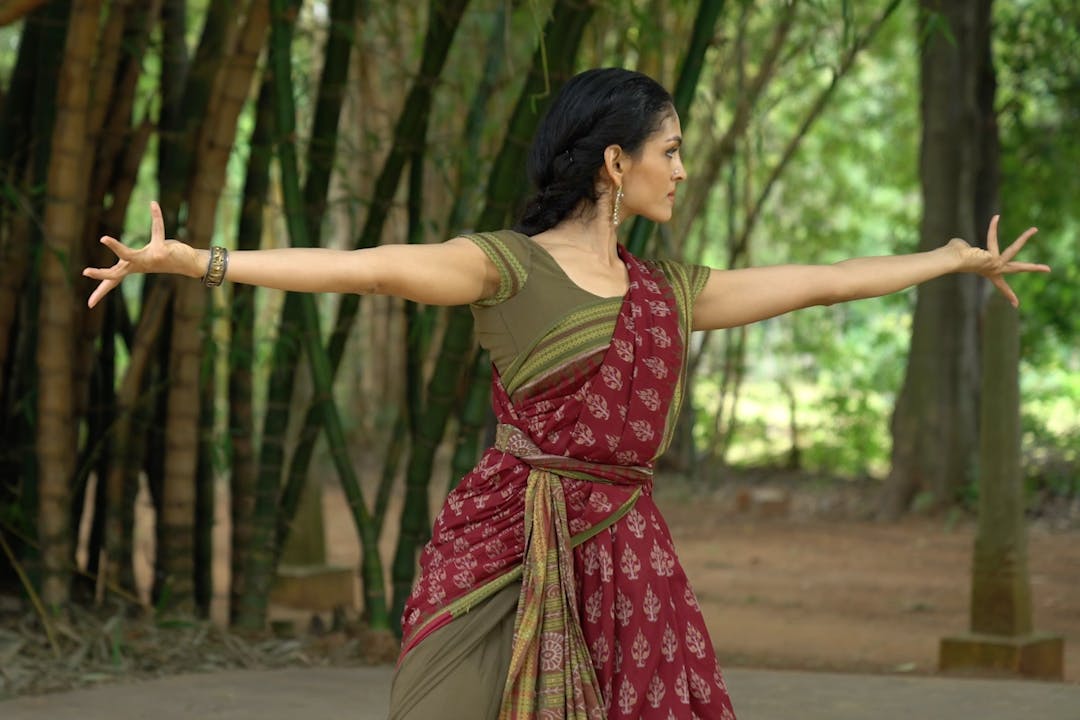 Pakkadavu 2 - Adavus: 1st Set - The Raadha Kalpa Method