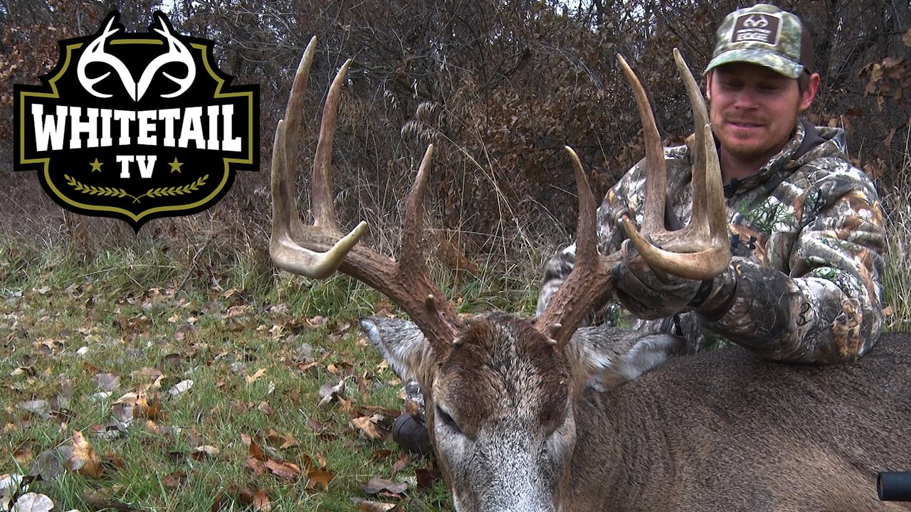 Bowhunting an Illinois Giant - 2019 - Realtree 365