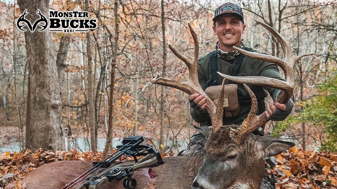 Lee Ellis Shoots Urban FREAK in Ohio | Monster Bucks XXXI - Realtree's ...